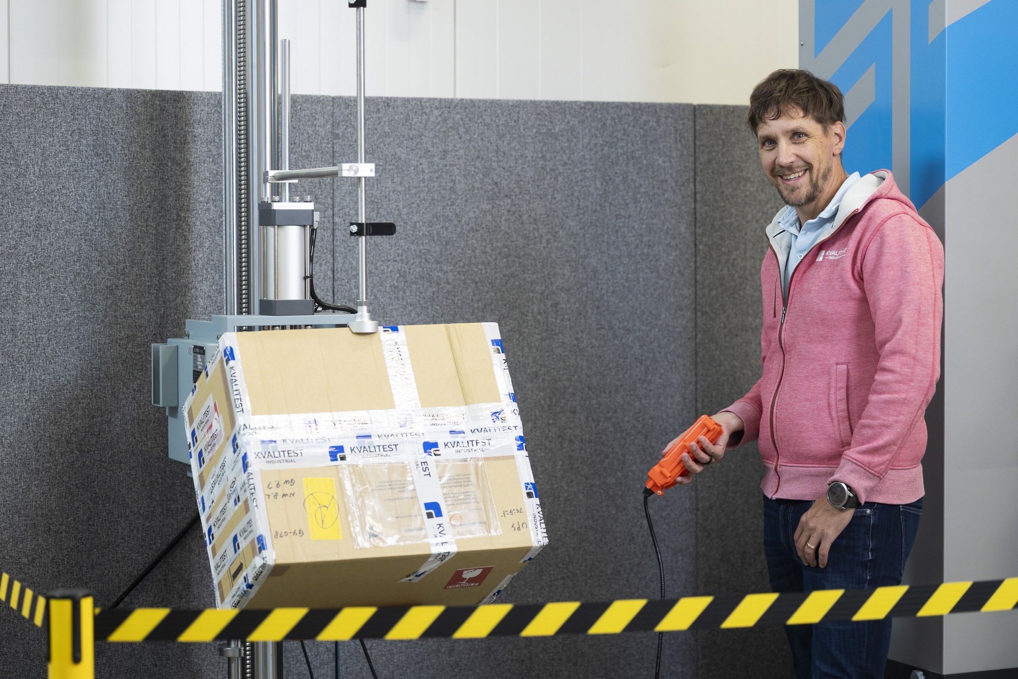Drop testing: Prevent package drop damage with reliable testing